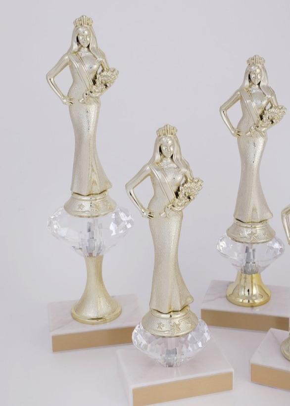 Pageant Senior Trophy With Diamond - Schoppy's Since 1921